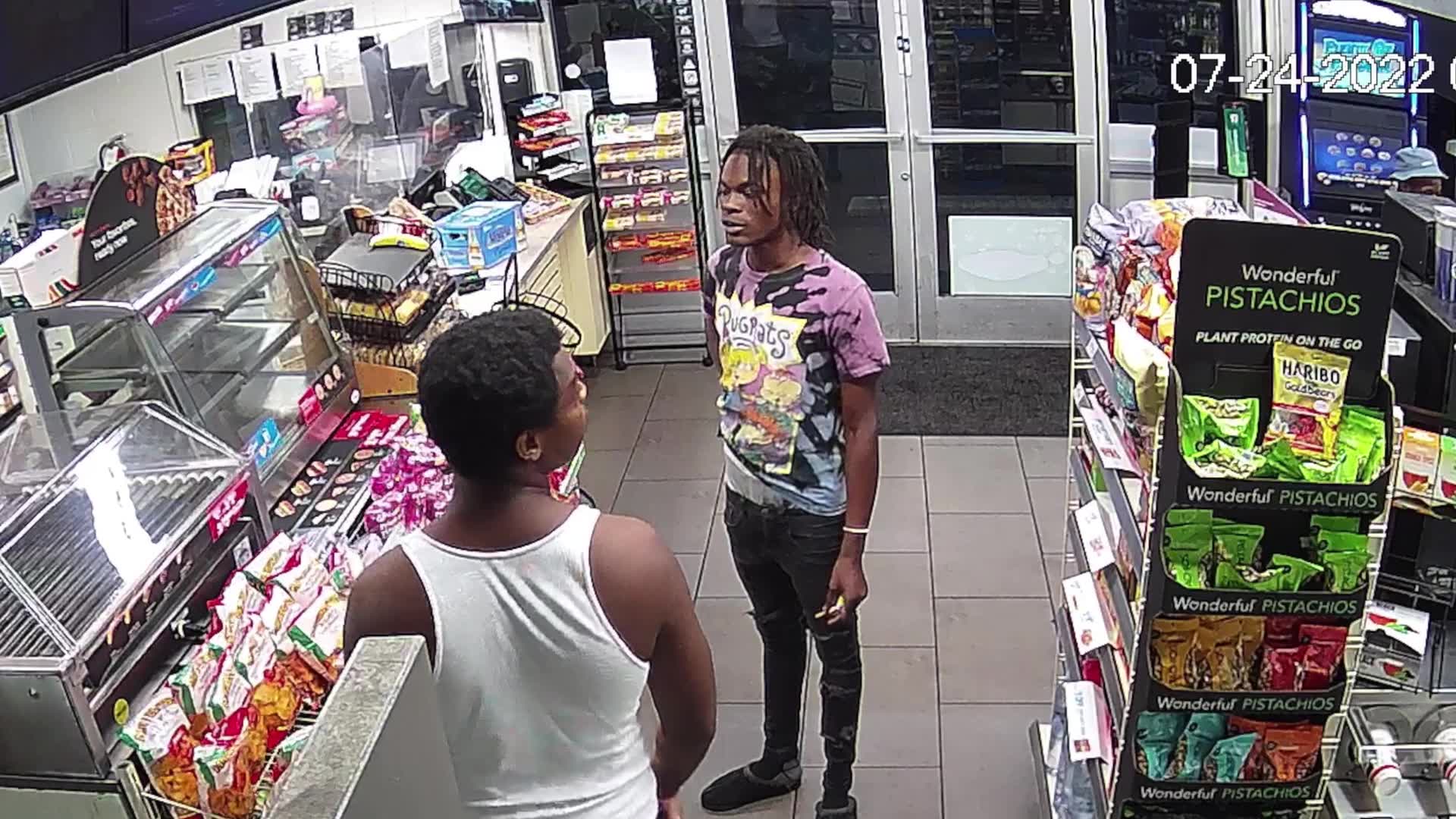 Police seek suspects accused of robbing, throwing elderly man in walker ...