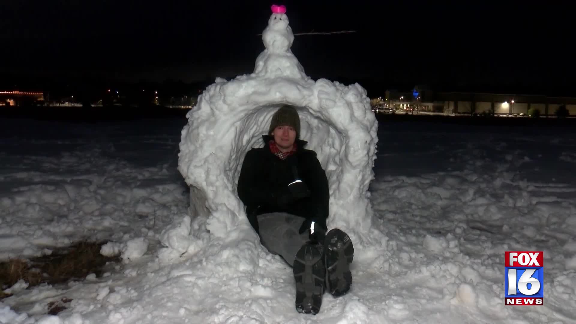 More than 100 gather for ‘adult snowball fight’ in Maumelle – KLRT – FOX16.com