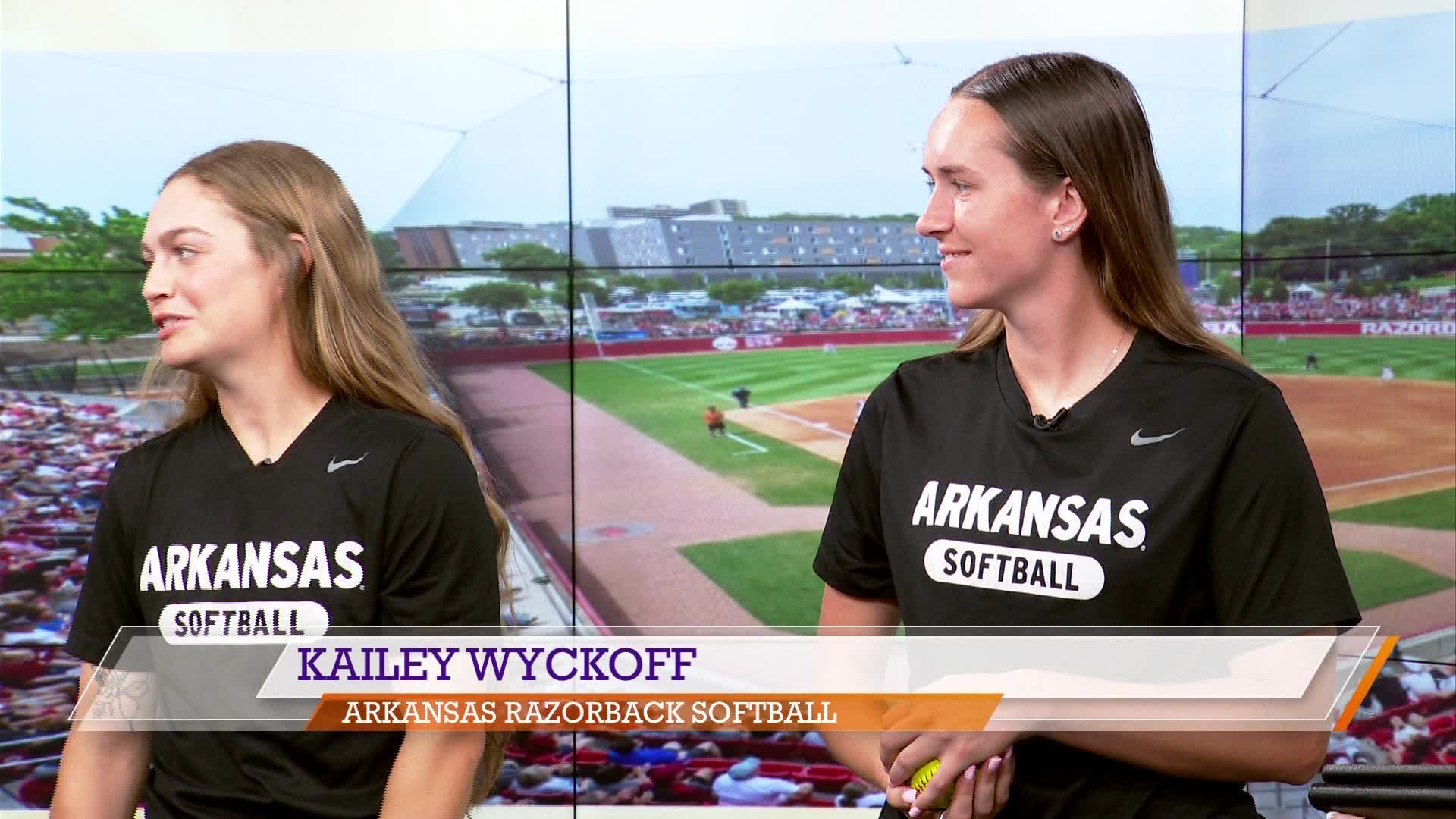 Razorback Softball Shows Us How to Hit & Pitch – KNWA FOX24