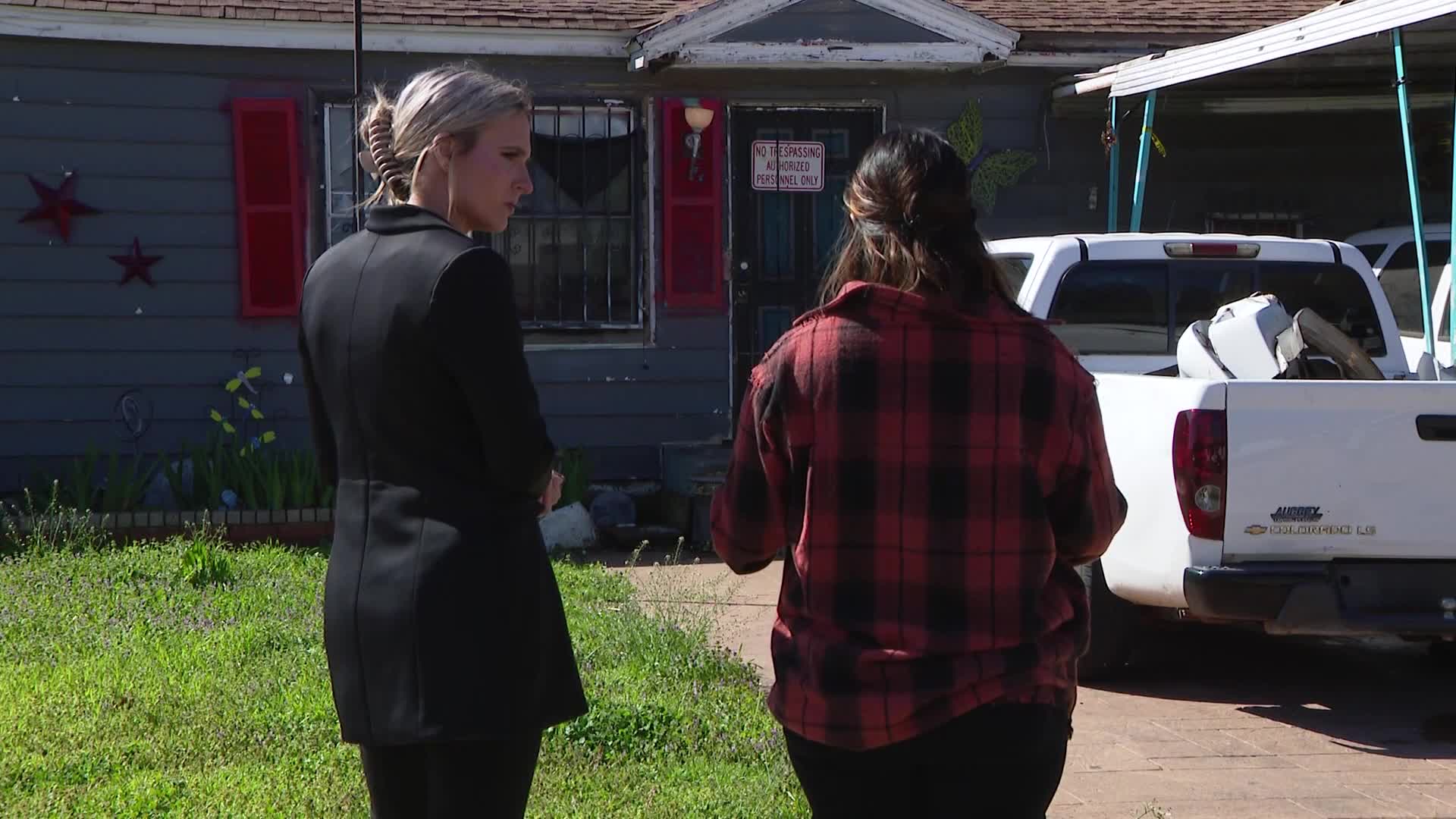 Woman accused of trying to steal home by filing false paperwork – KFOR ...