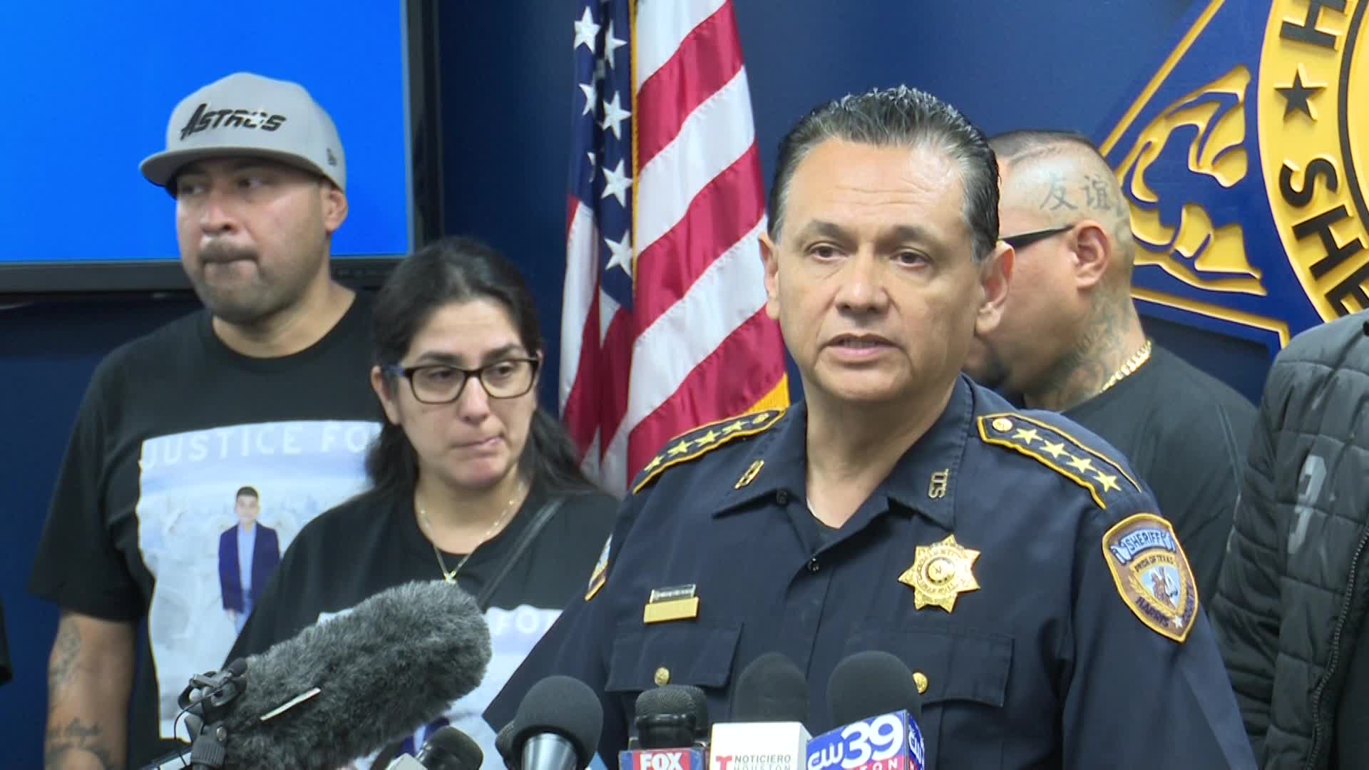 Harris County Sheriff Ed Gonzalez discusses search for 12-year-old’s ...