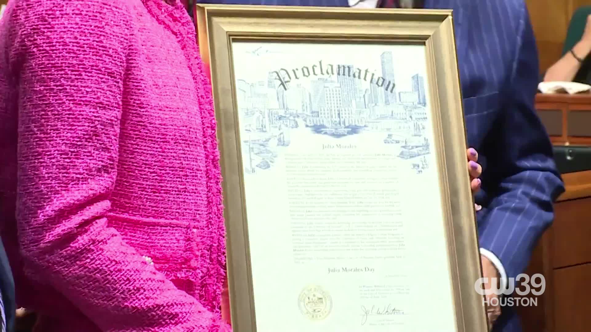 City Council honors Astros reporter Julia Morales with proclamation ...