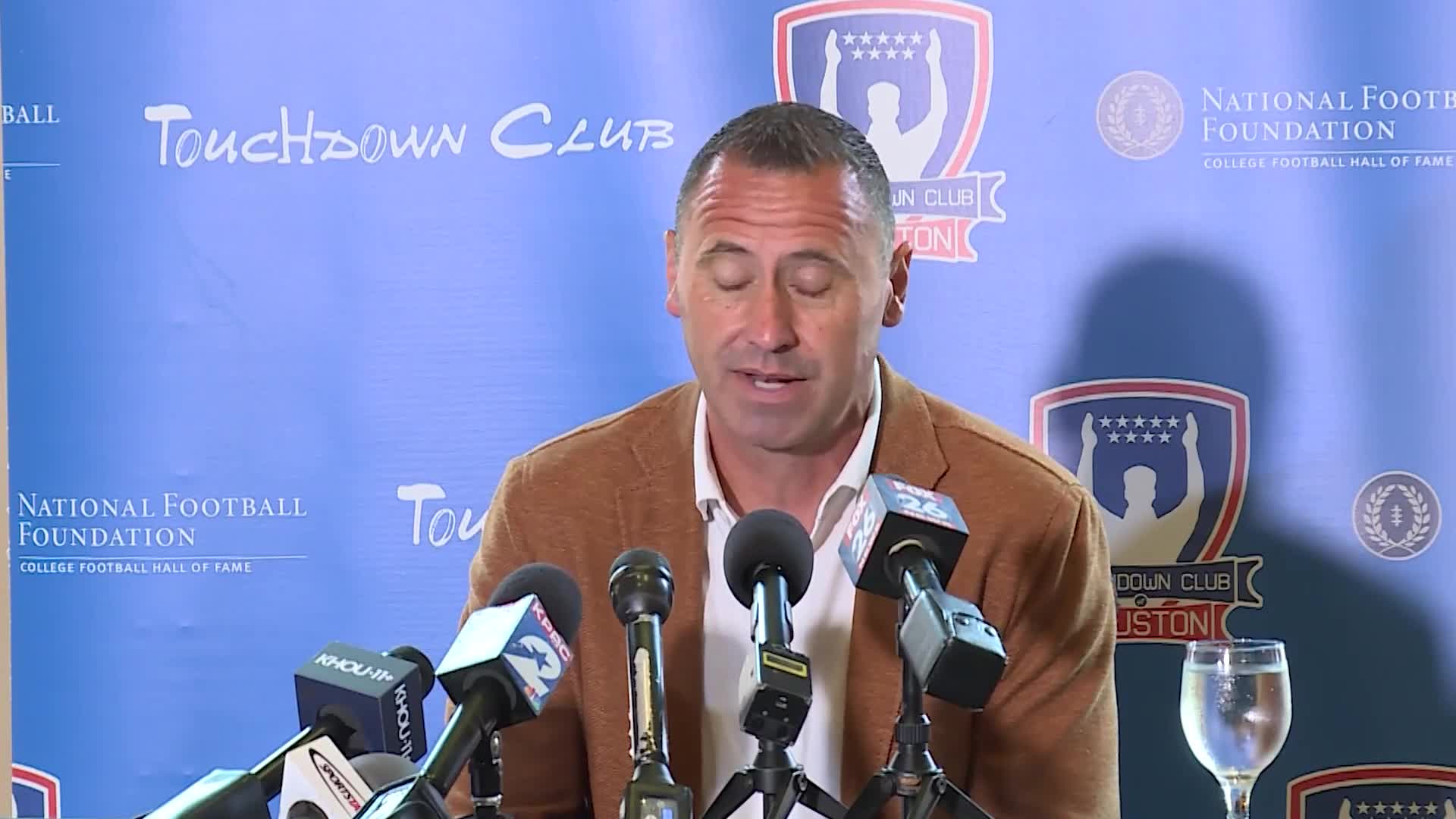 UT Head Football Coach Steve Sarkisian on the status of the entire ...
