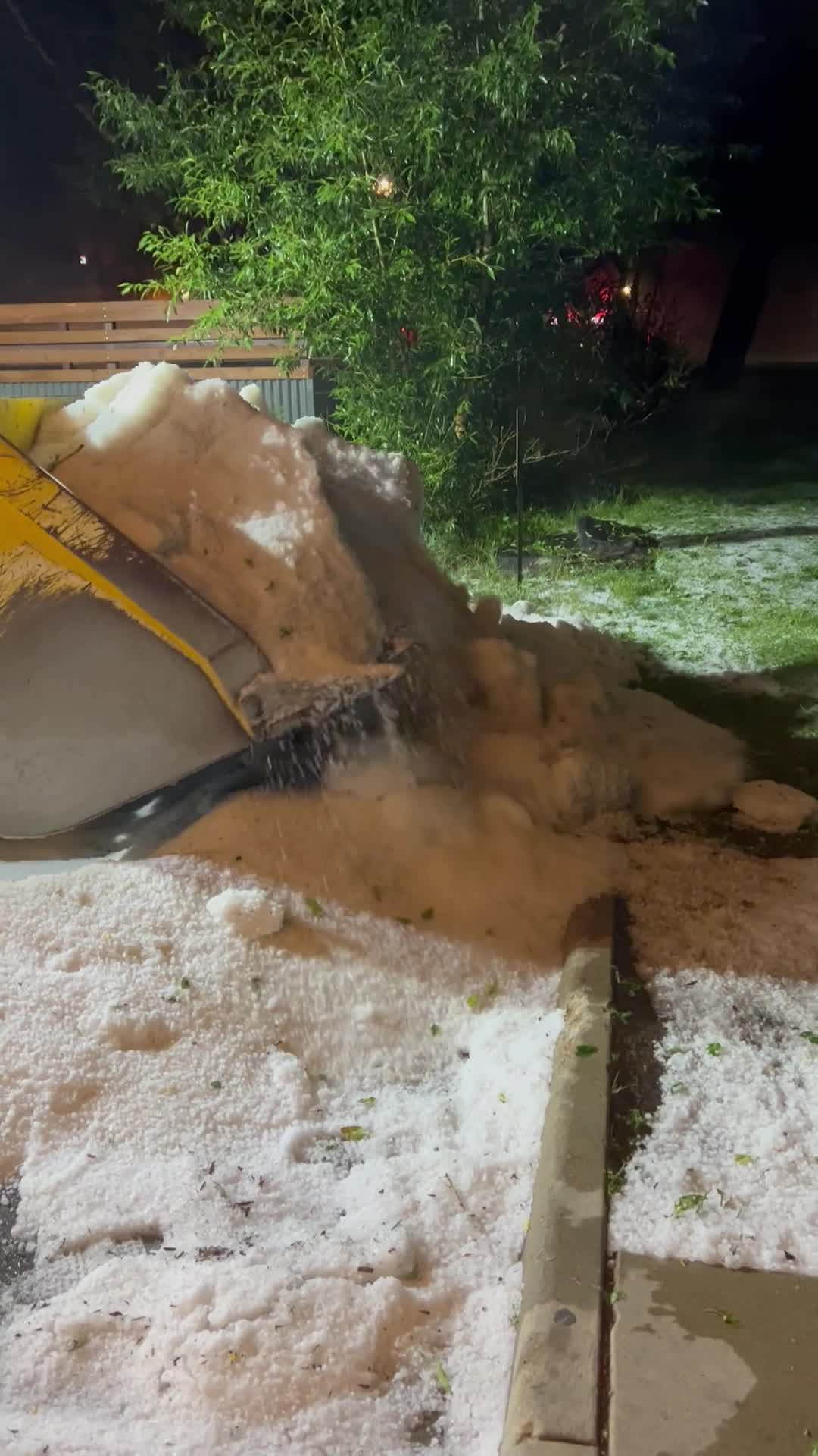 Hail around 1 foot deep in Estes Park – FOX31 Denver