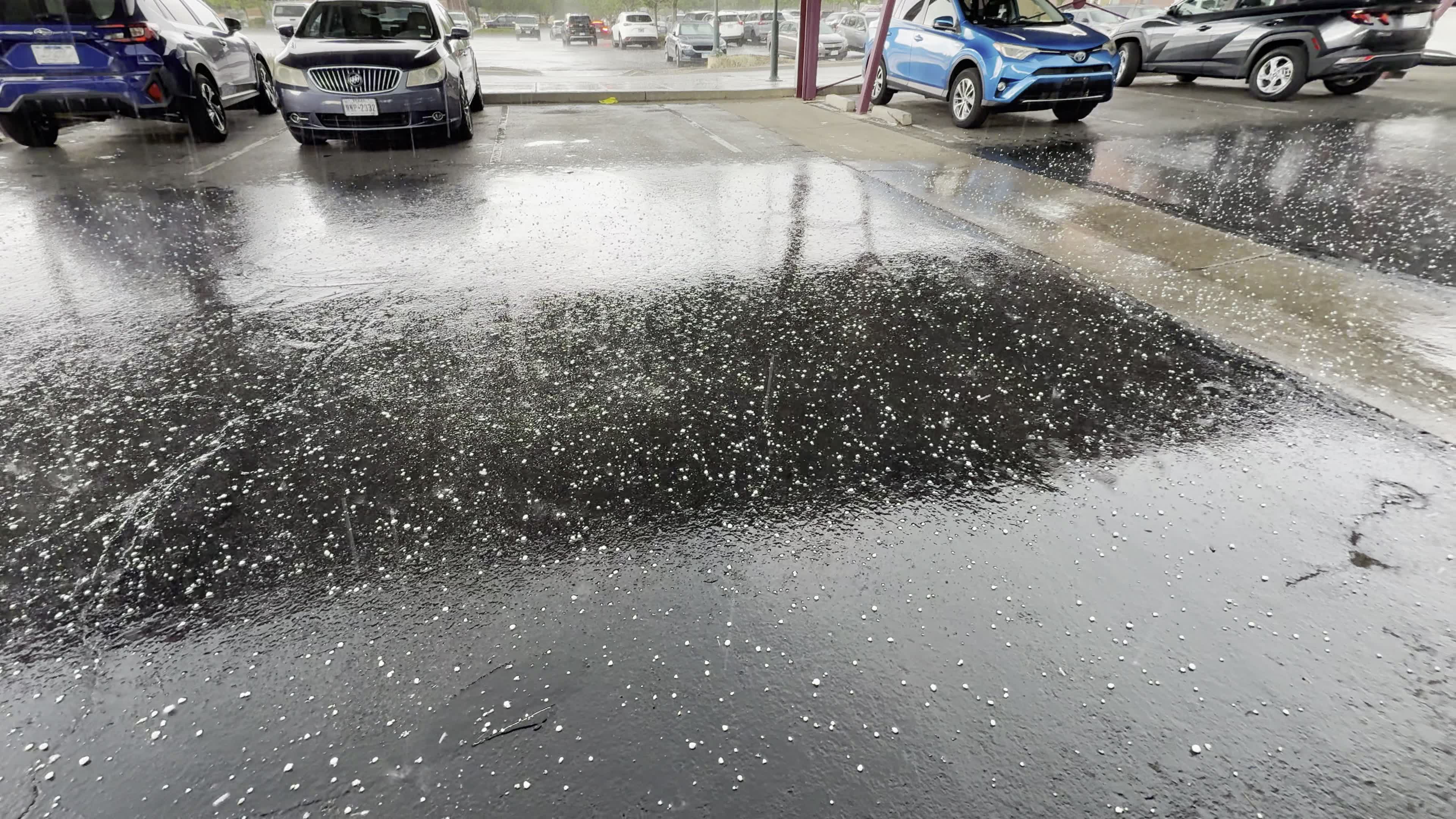 WATCH: Pea-sized hail falling in Denver – FOX21 News Colorado