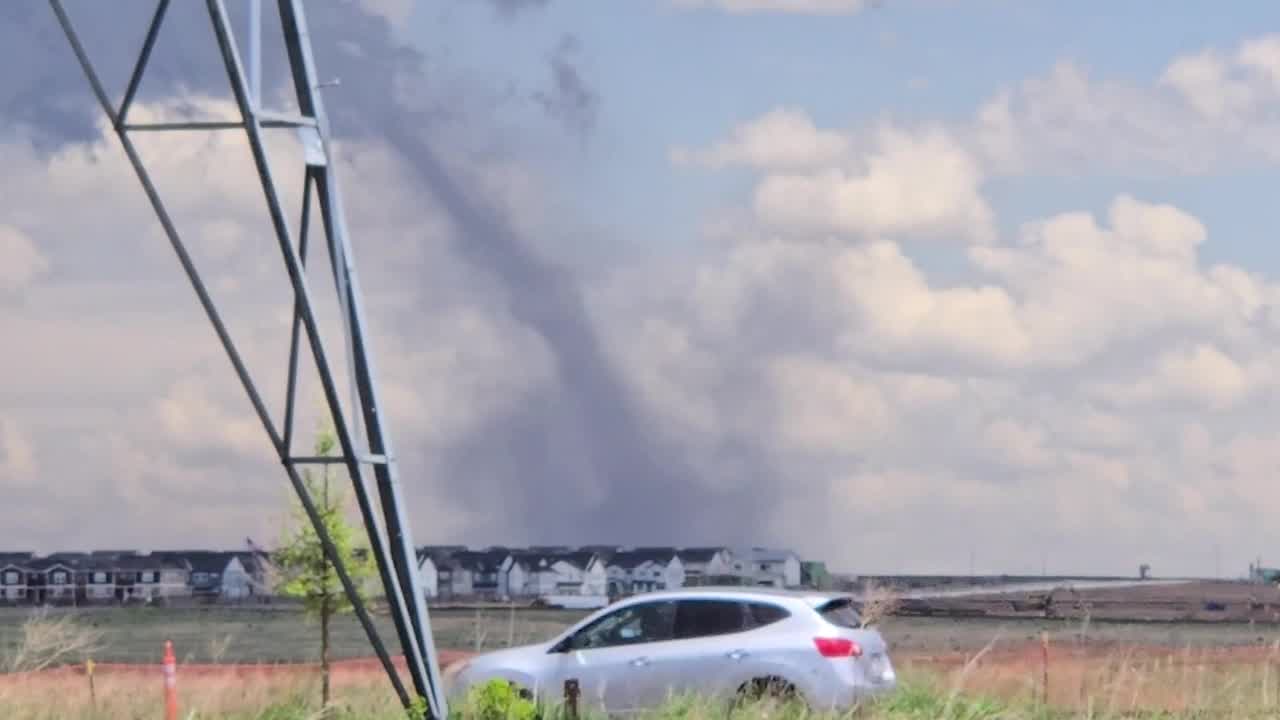 Eastern Colorado tornado near Bennett – FOX31 Denver